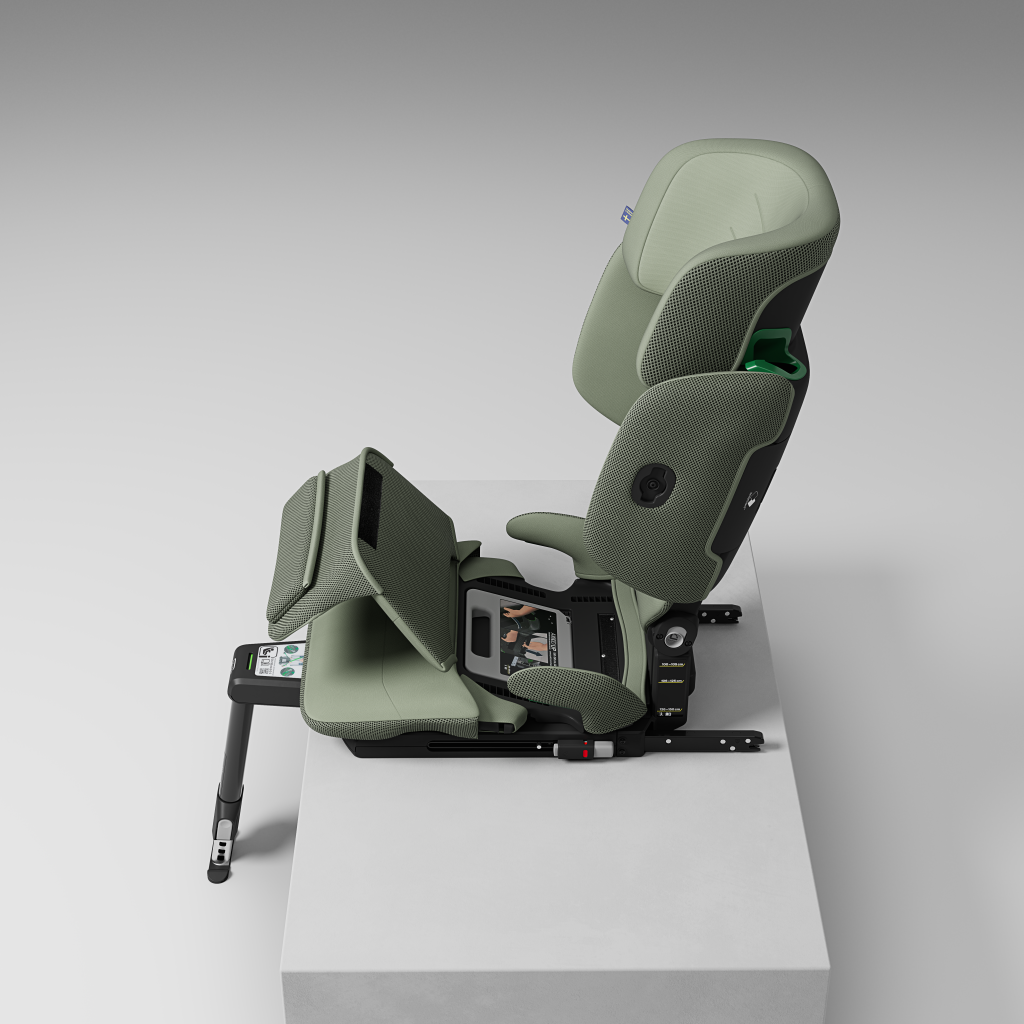 Filip Traung, Daniel Lundgren und der „Axkid Up“ | baby & junior ...