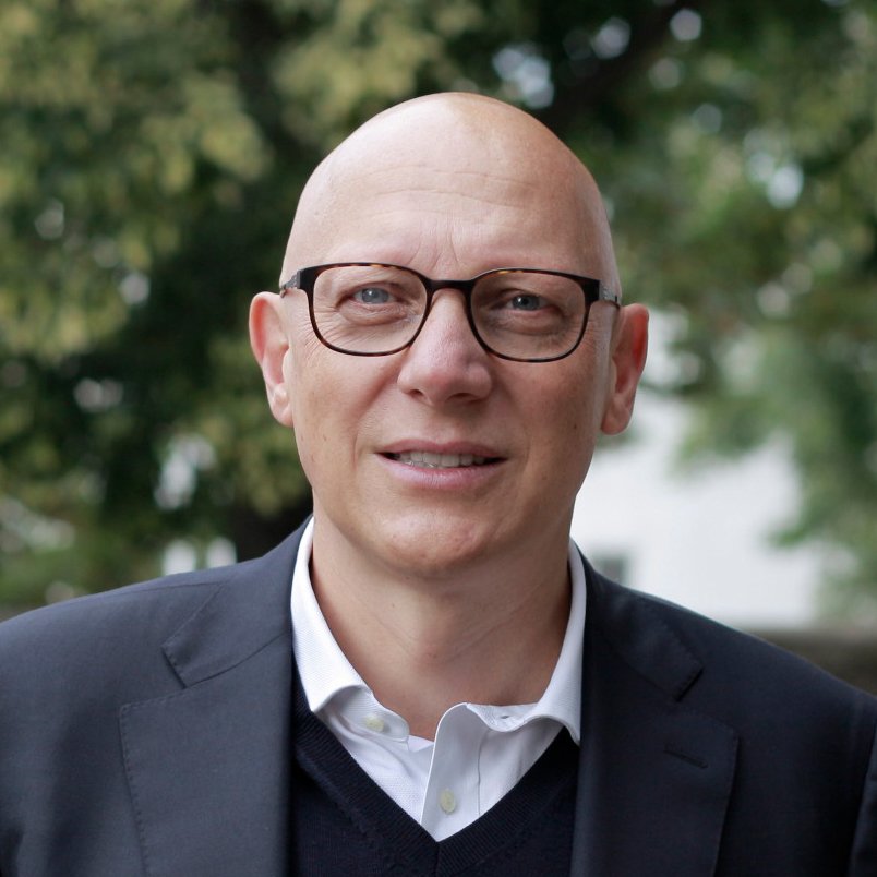 Fünf neue Führungskräfte für Playmobil | baby & junior | Fachmagazin ...