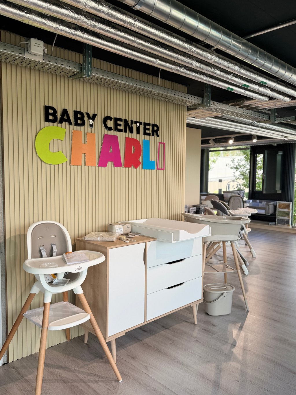 Charli Baby, Spreitenbach | baby & junior | Fachmagazin für ...